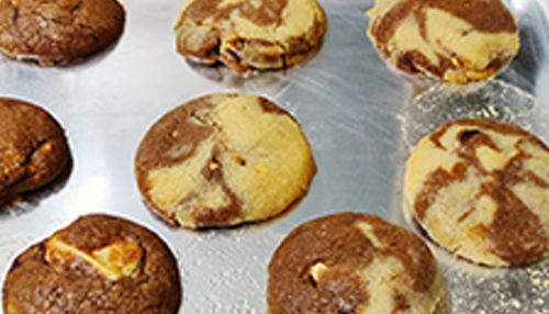 Crunchy Choco Cookies Recipe: How to Make Crunchy Choco Cookies Recipe ...